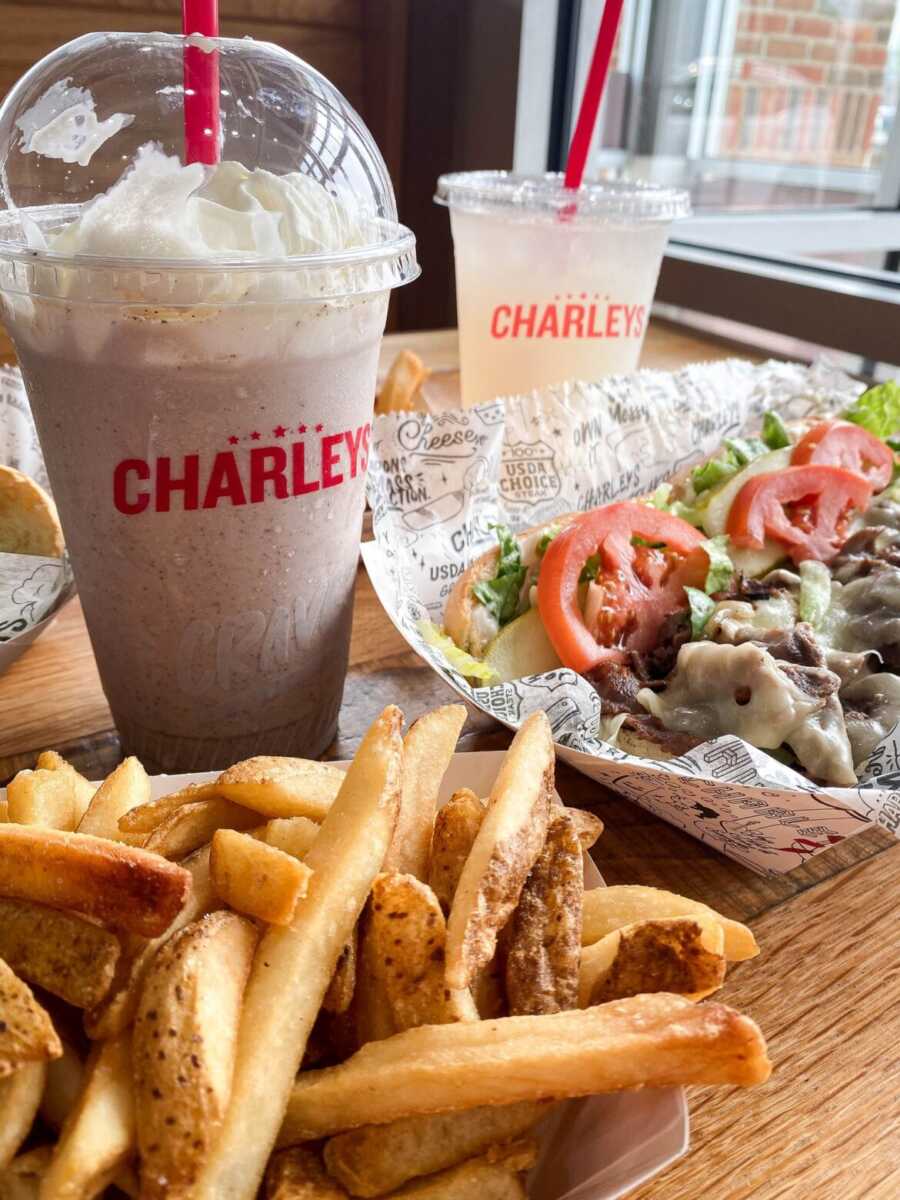 Future Charleys Cheesesteaks Location Receives New Signage – TasteDMV